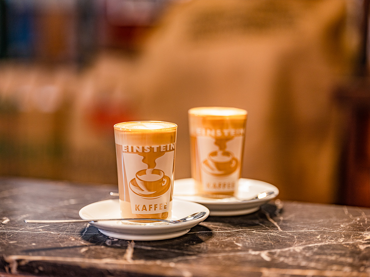 Café in der Mall of Berlin - EINSTEIN KAFFEE